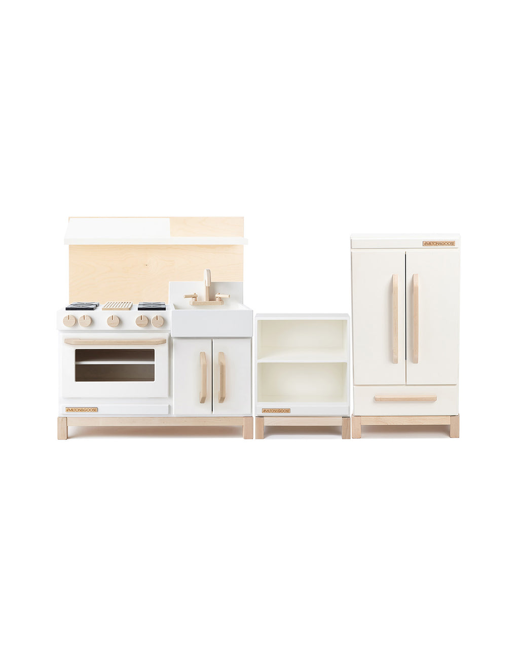 Essential Play Kitchen Set, 4 Piece – Milton & Goose